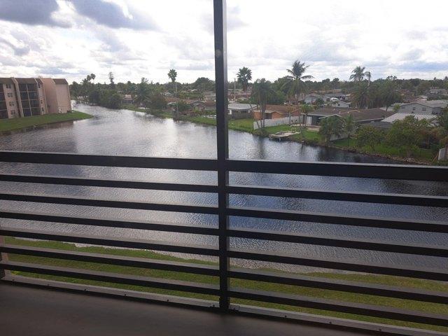 2711 NW 104th Ave Apt 405, Sunrise, FL 33322