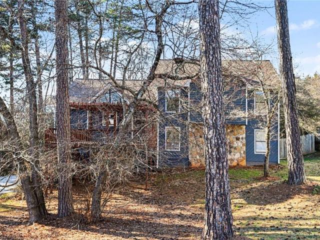 2711 Old Coach Road