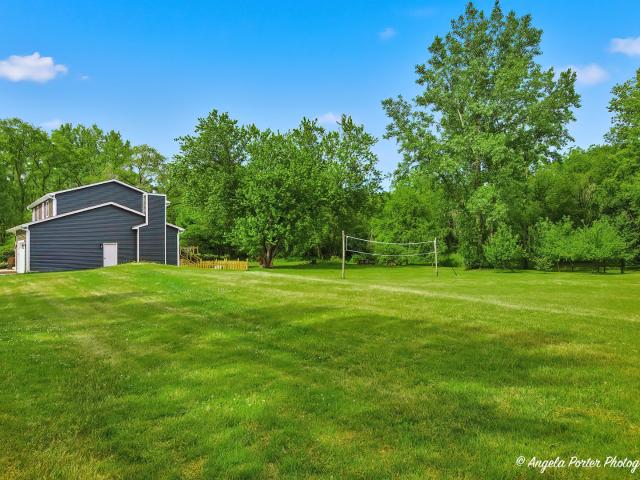 2711 Old Oak Drive