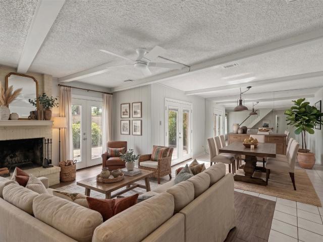 2711 Olympia Drive