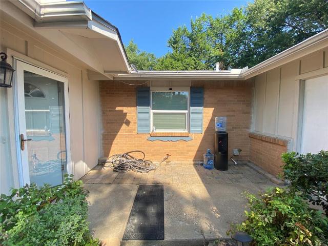 2711 Olympia Drive