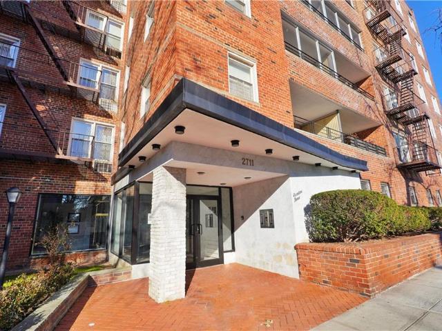 2711 Avenue X, Unit 2F | Compass