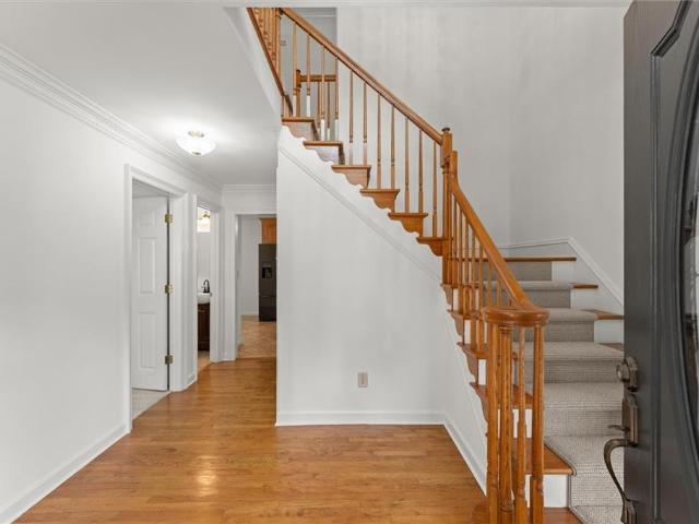 2711 Arbor Summit