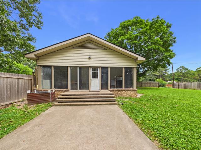 2711 Aspen Lane