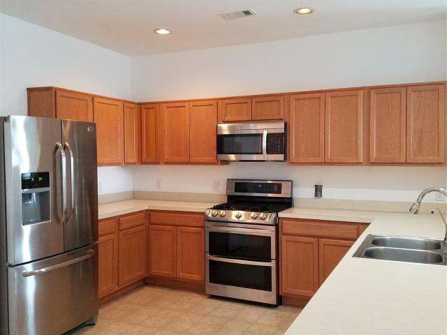 2711 Cally Court