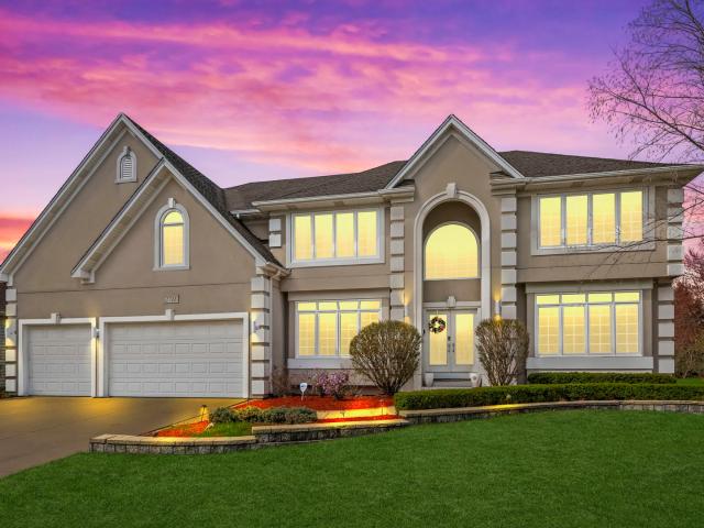 2711 Deering Bay Dr, Naperville, IL 60564 | MLS #12590 | Compass