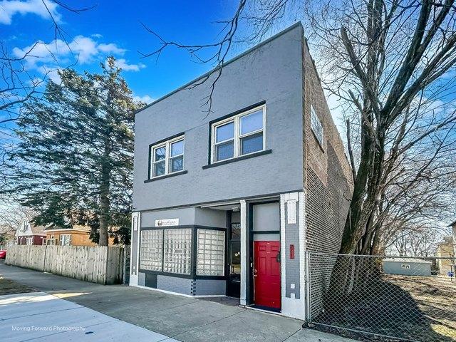2711 E 93rd St, Chicago, IL 60617