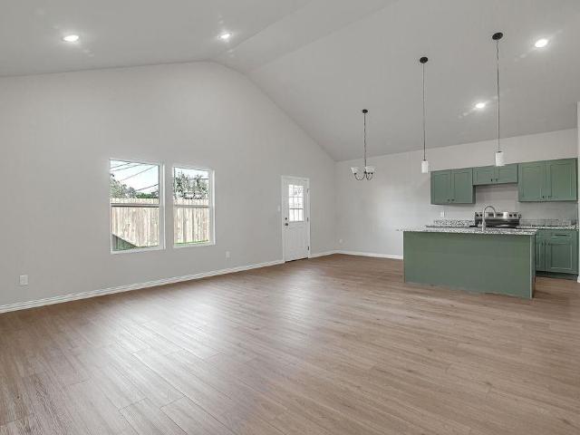 2711 Finley Street