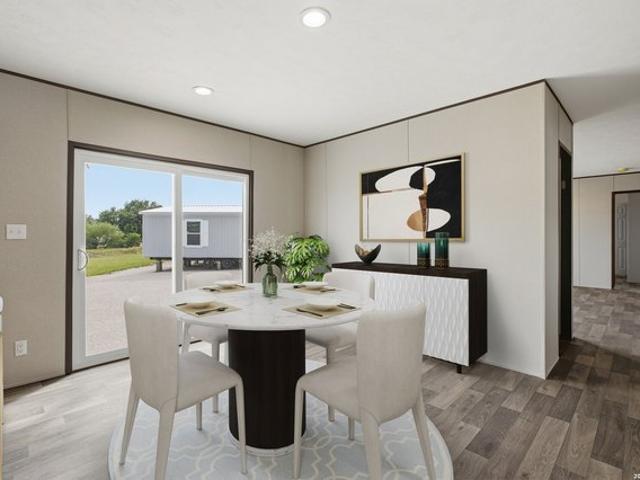 2711 FM 1332, Jourdanton, TX 78026