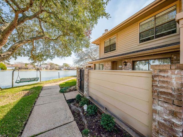 2711 Grants Lake Boulevard 202