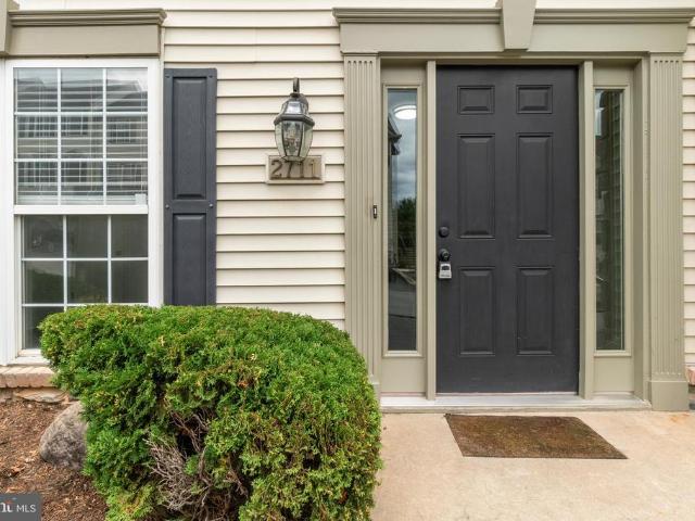 2711 Hunt Club Drive # 62