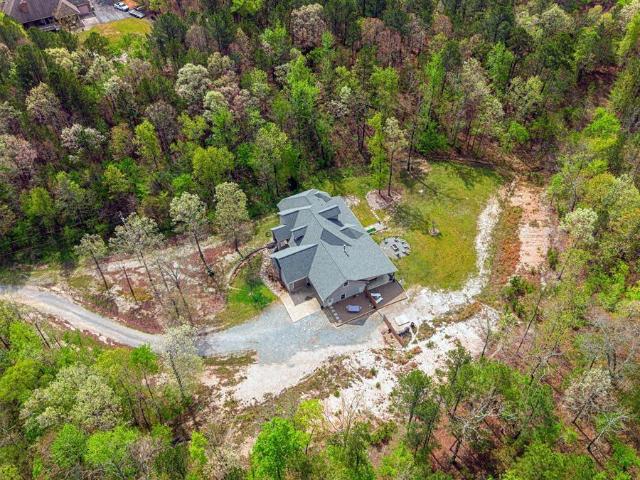 2711 Johnson Ln