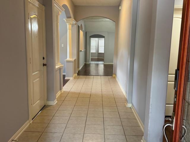 2711 Kimbleton Court