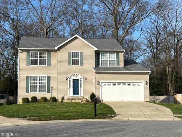2711 Lois Ct, Waldorf, MD 20603