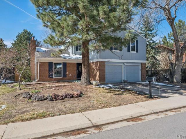 2711 S Oakland Cir E, Aurora, CO 80014 | MLS #5294 | Compass