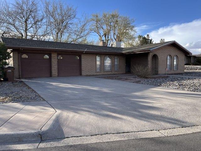 2711 Topley Ave, Las Cruces, NM 88005