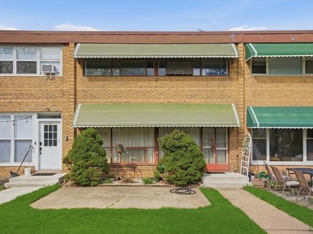 2711 W Balmoral Ave, Chicago, IL 60625