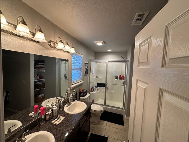 2711 Whispering Woods Court