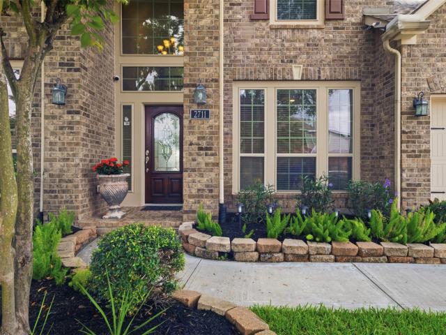 2711 Wild Lilac Drive