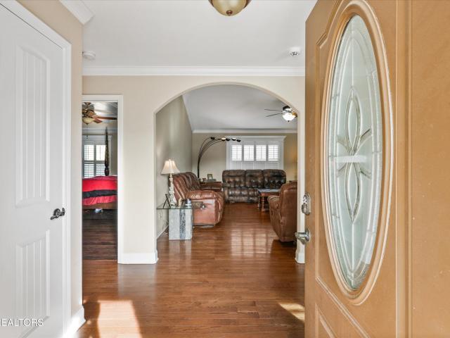 2712 Barsha Fields Ln. Lane