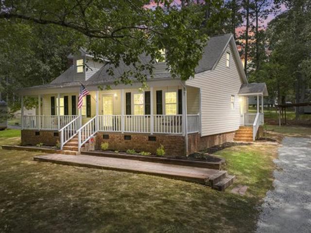 2712 Charwood Pl, Sanford, NC 27330