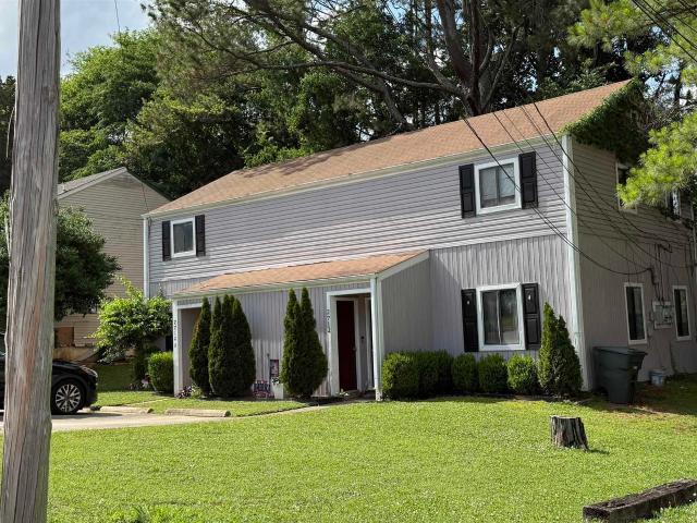 2712 Clayton Drive