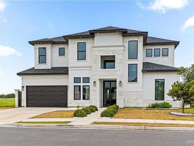 2712 E Bvlgari Dr, Edinburg, TX 78542
