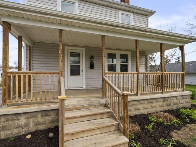 2712 Eakin Road
