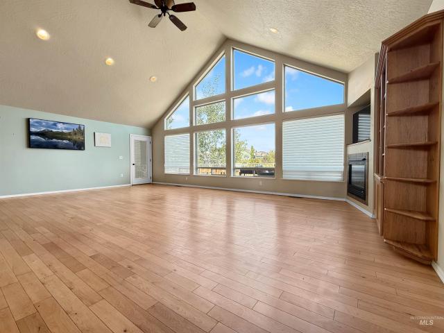 2712 Itani Drive