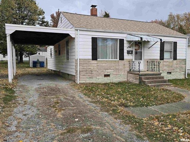 2712 Logan St, Mount Vernon, IL 62864