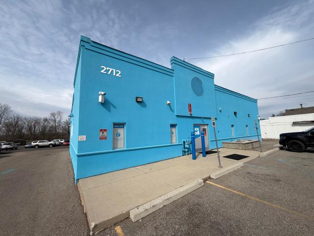 2712 Portage Street