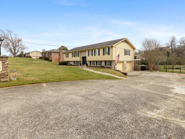 2712 St Lawrence Rd, Chattanooga, TN 37421 | MLS #1529 | Compass