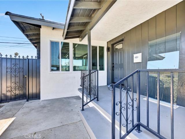 2712 W 134th Place