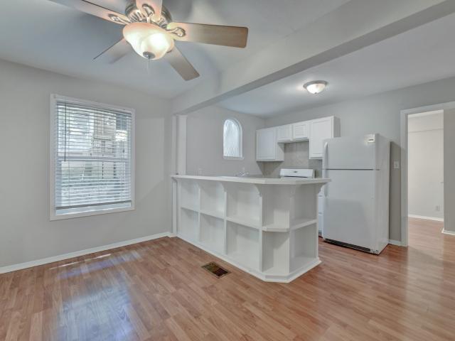 2712 Whitis Ave, Unit B, Austin, TX 78705 | MLS #5008 | Compass