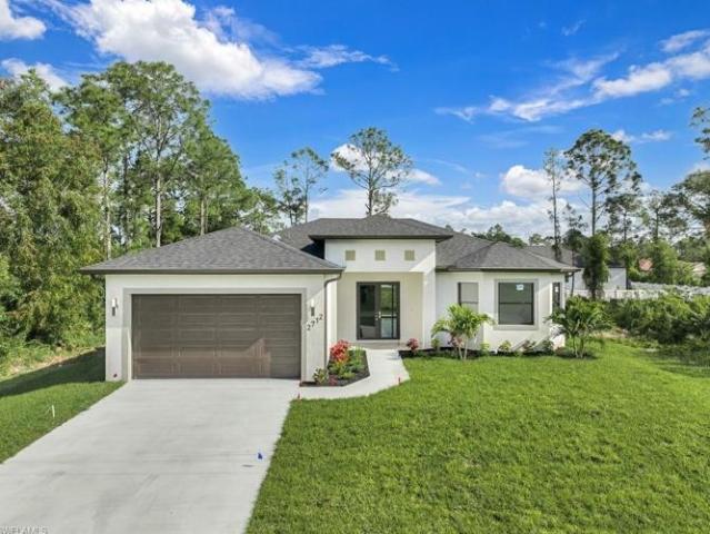 2712 17th St W, Lehigh Acres, FL 33971