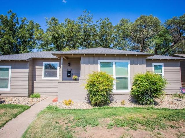 2712 30th St, Lubbock, TX 79410