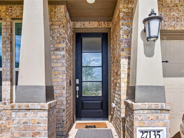 27135 Wandering Glen Lane