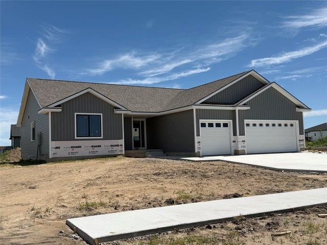 2713 NW Fairfield Dr, Ankeny, IA 50023