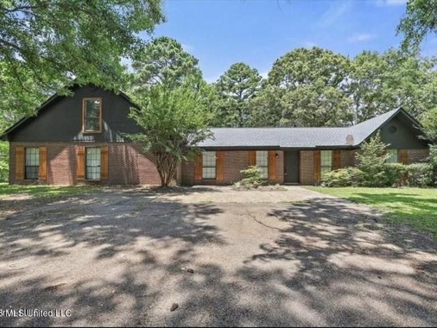 2713 Highway 471, Brandon, MS 39047