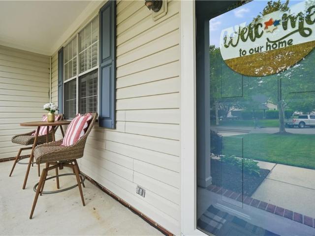 2713 Livingston LOOP