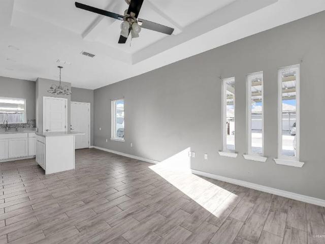 2713 Primrose Avenue A 1
