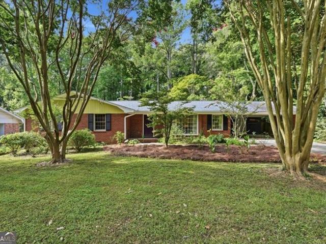 2713 Riderwood Dr, Decatur, GA 30033