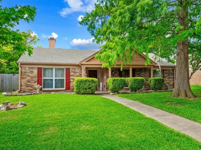 2713 Riviera Dr, Garland, TX 75040