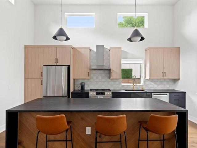 2713 Stacy Ln Unit 2, Austin, TX 78704