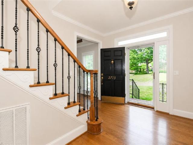 2713 Saint Andrews Court