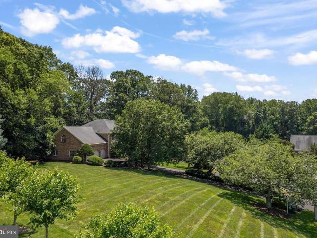 2713 Silkwood Court