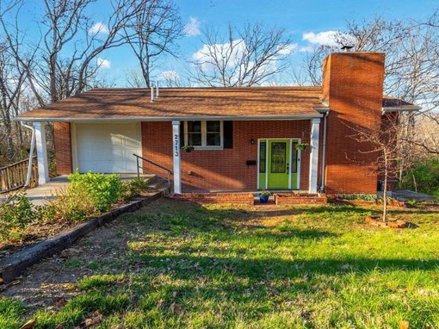 2713 Squire Cir, Columbia, MO 65202