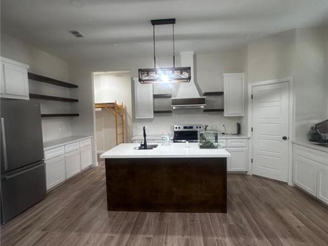 2713 Turtle Drive