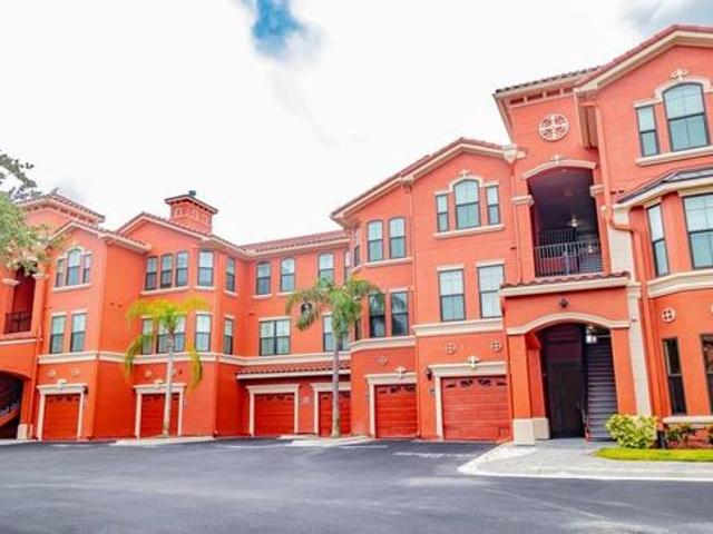 2713 Via Murano #226 Clearwater, FL 33764