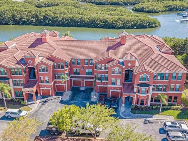 2713 Via Murano #222, Clearwater, FL 33764